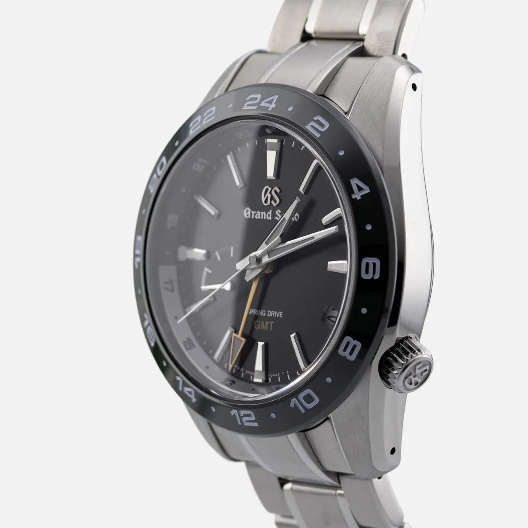 Grand Seiko Spring Drive GMT Ceramic Bezel in Green SBGE257 – HODINKEE Shop
