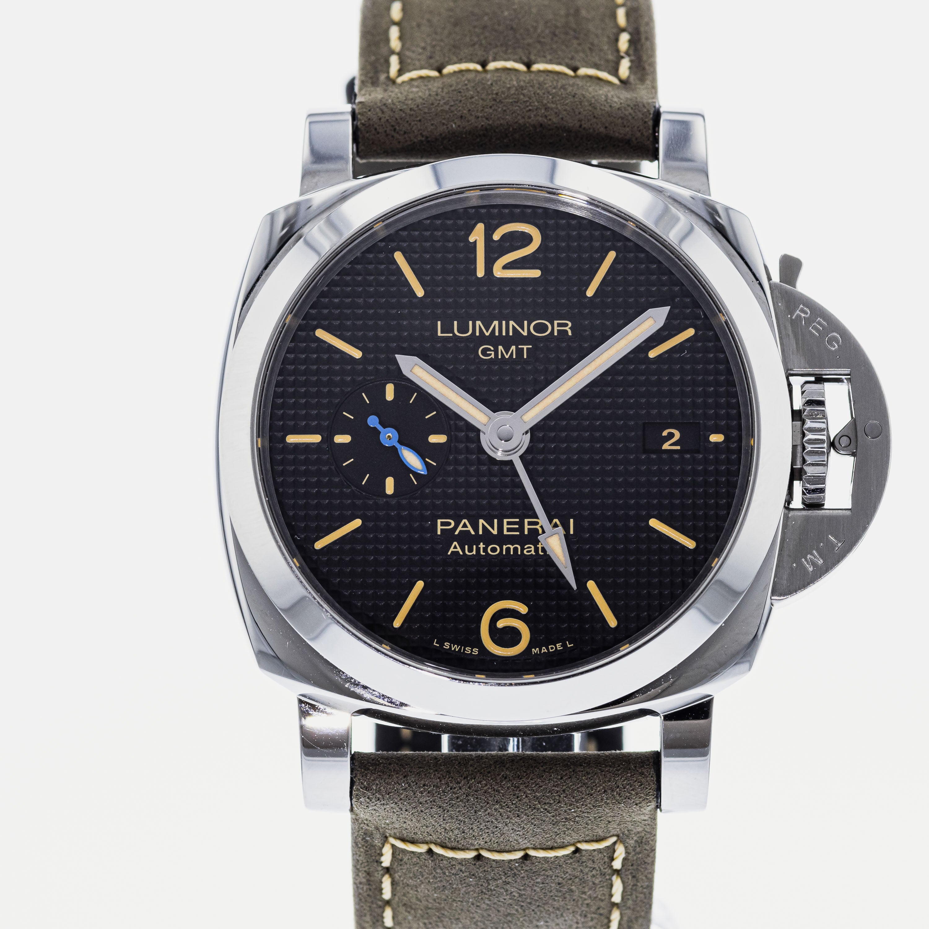 Panerai Luminor 1950 3 Days GMT PAM 1535 – HODINKEE Shop